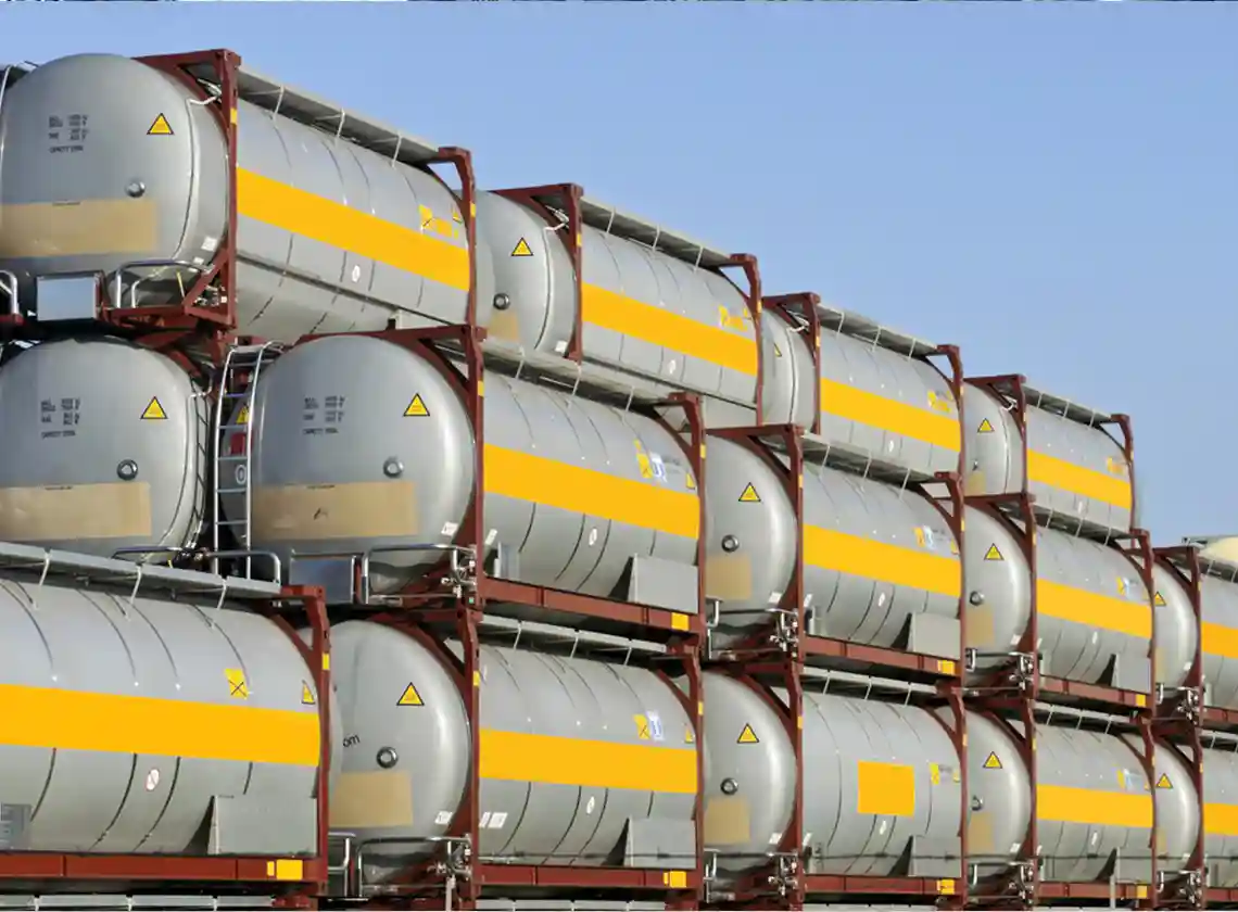 ISO Tanks vs. Flexitanks vs. Bulk Tankers - Progressive Cargo